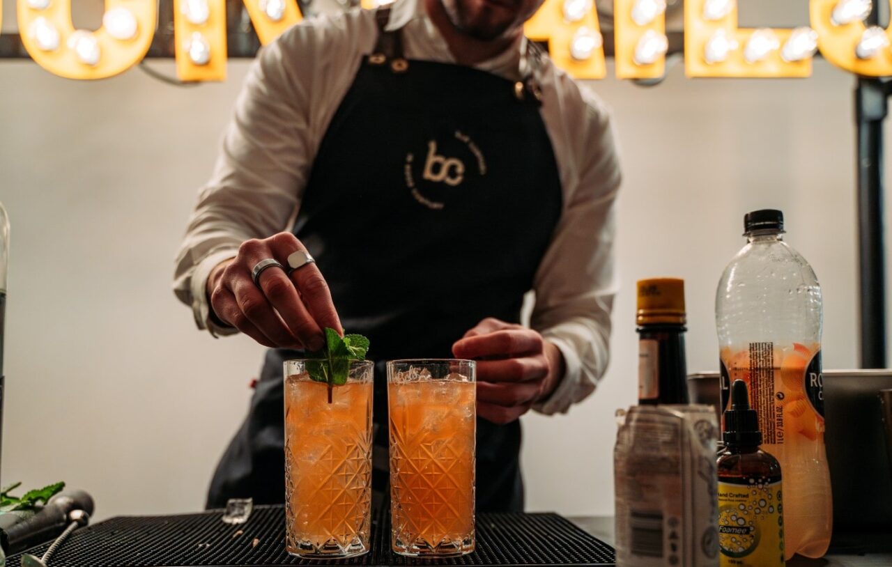 Lees meer over team Bar Company. Leer ons kennen